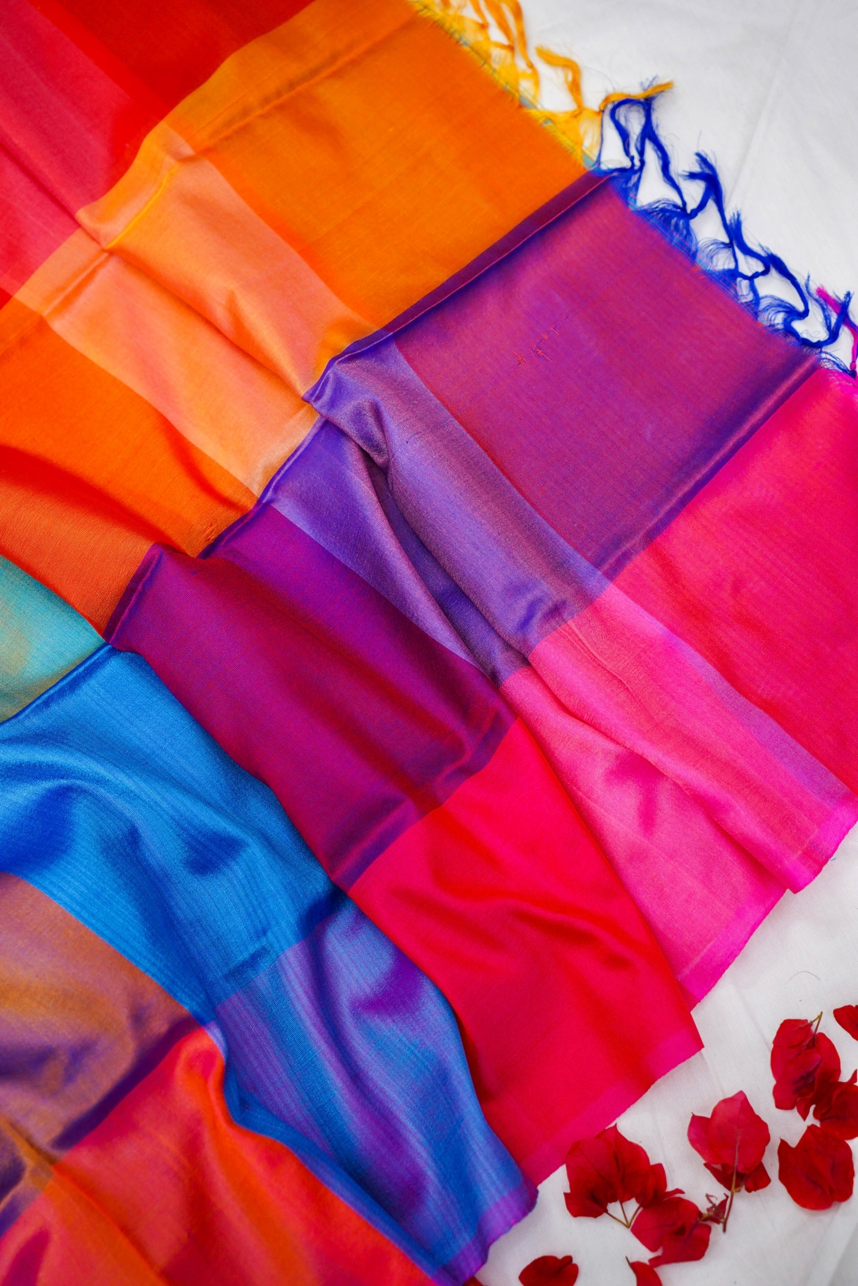 Premium Hand-Woven Silk Scarf – Silk Link